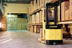 Safety Precautions to Reduce Risk of Falling from Order Picker ...