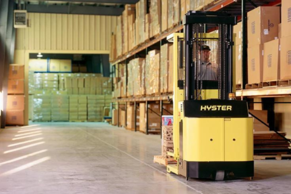 Choosing Right Order Picker For Your Operations